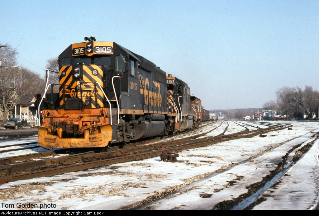 DRGW 3105 and 3121 Pick Up from the J